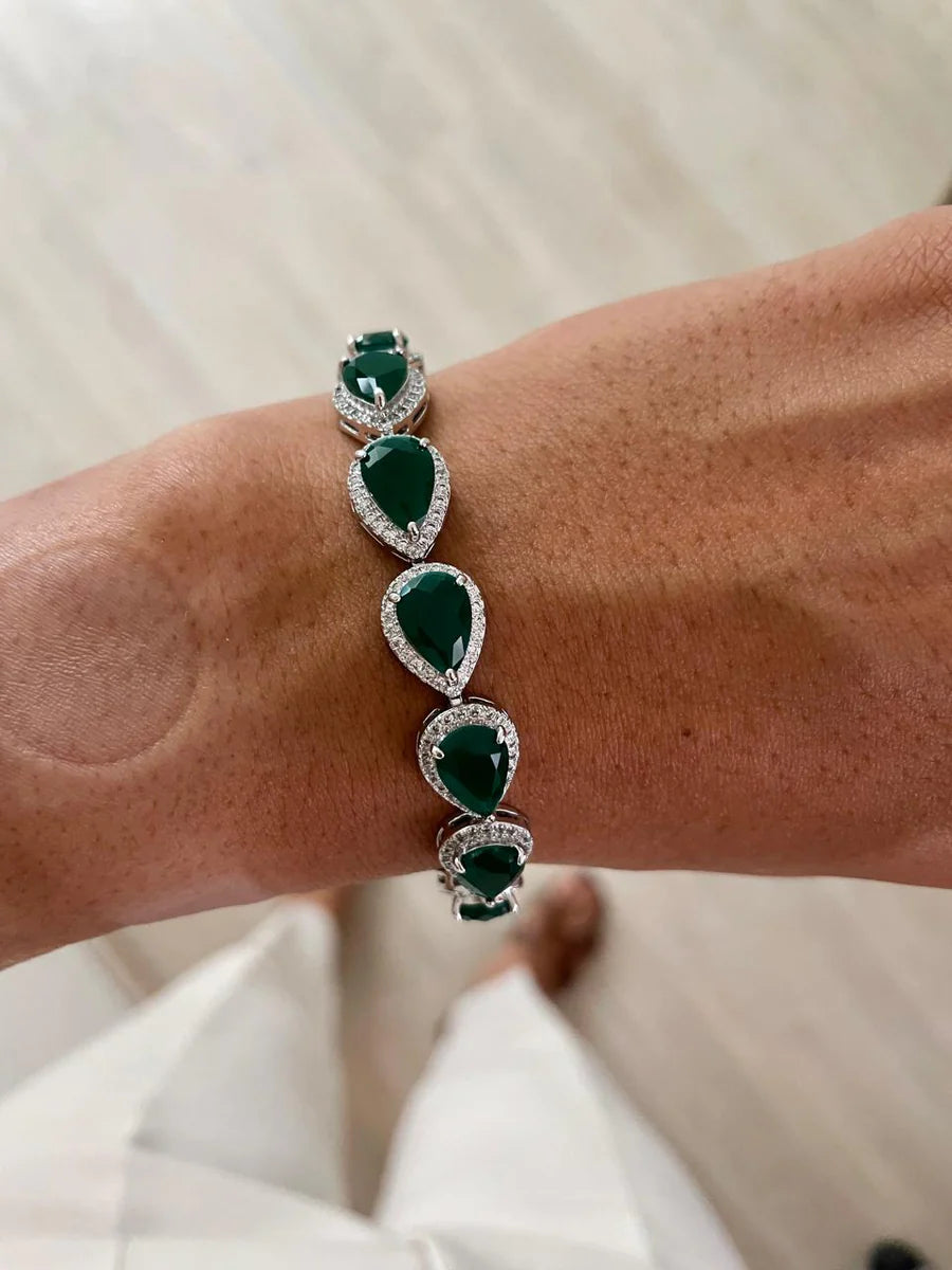 Emerald Tear Drop Floret Diamond Necklace Set – PRERTO E-COMMERCE ...